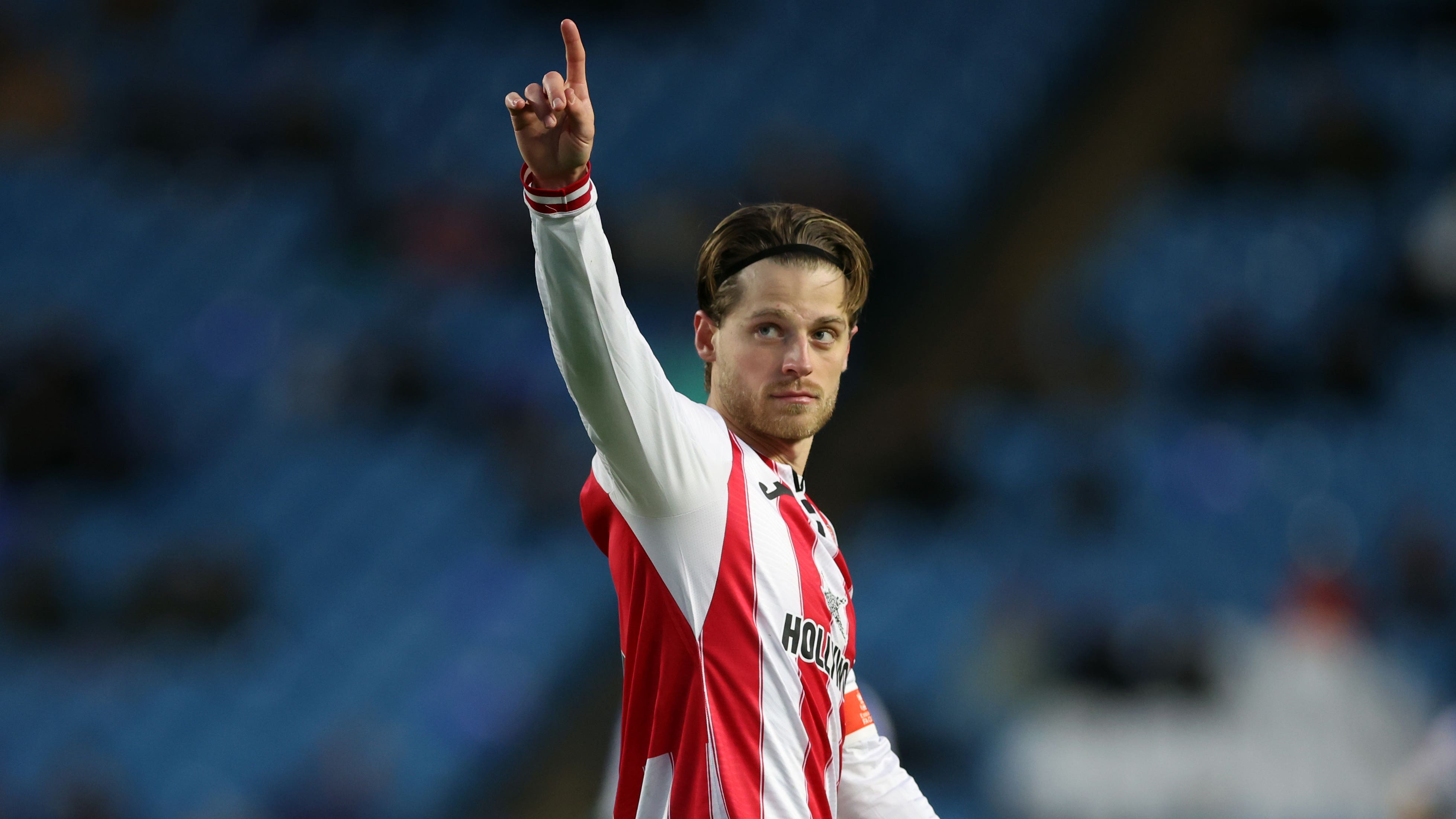 Much-changed Brentford too strong for crisis-club Sheffield Wednesday