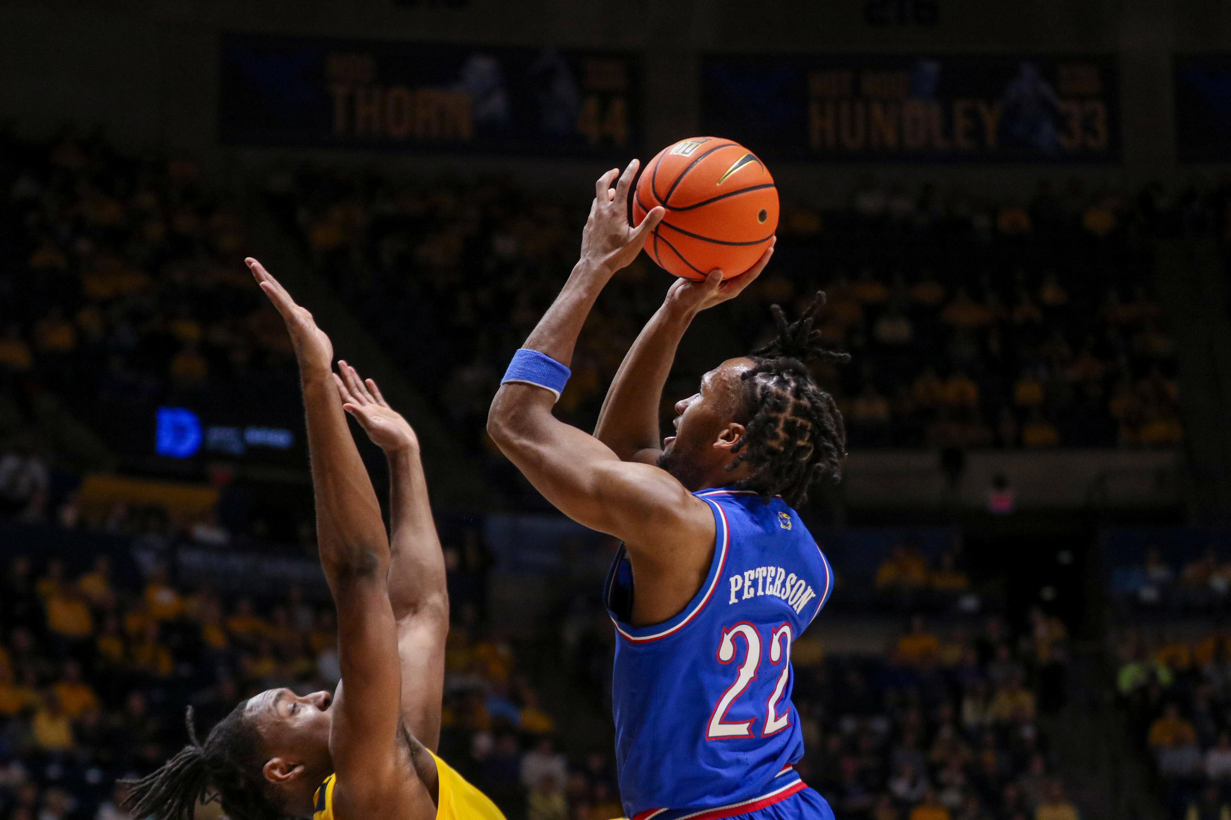 Kansas basketball vs Iowa State live score updates: KU aims for upset