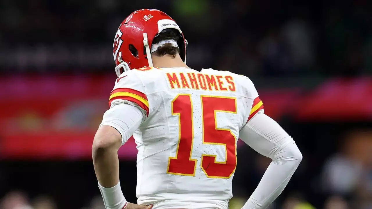 Chiefs star Patrick Mahomes sees historic drop in jersey sales after a ...