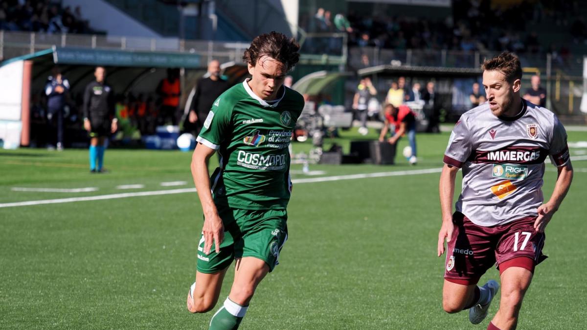 TS - "Daffara sbaglia. Blitz Carrarese ad Avellino!" Insufficienti ...