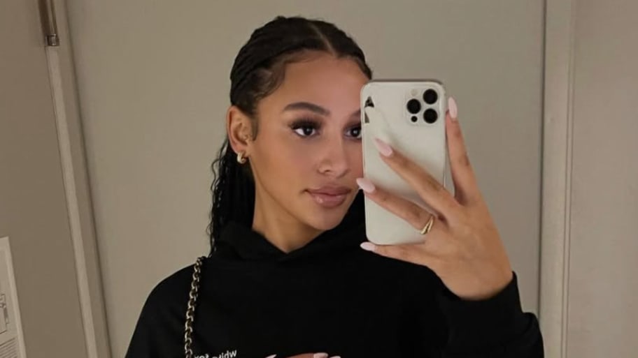Tyrese Maxey's pregnant ex Myra Gordon causes stir sitting courtside at ...