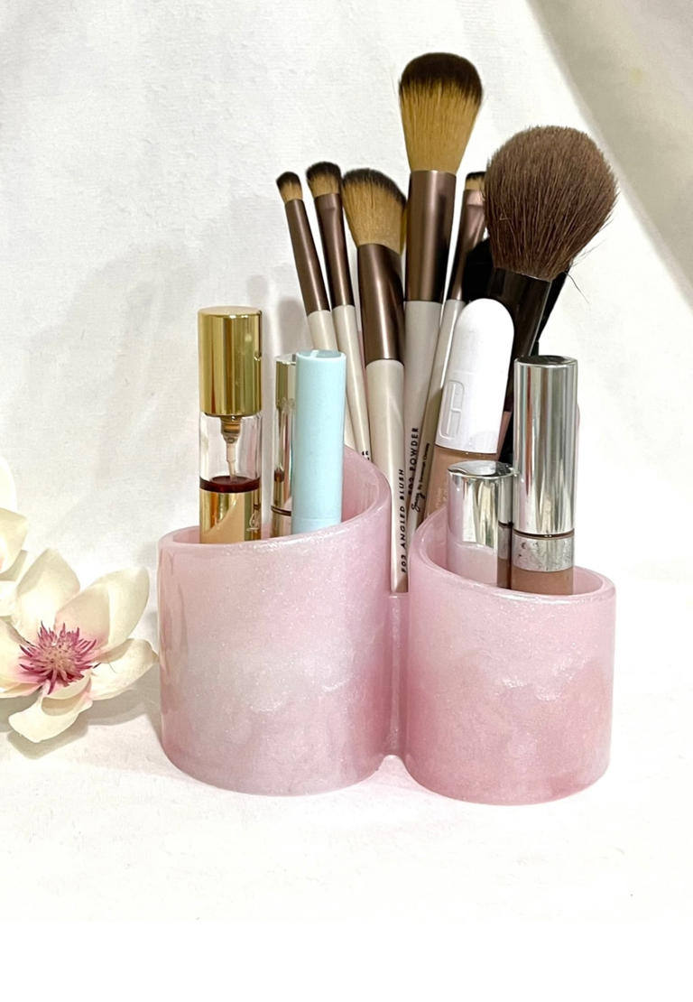 Just 21 things to organize your growing beauty product collection