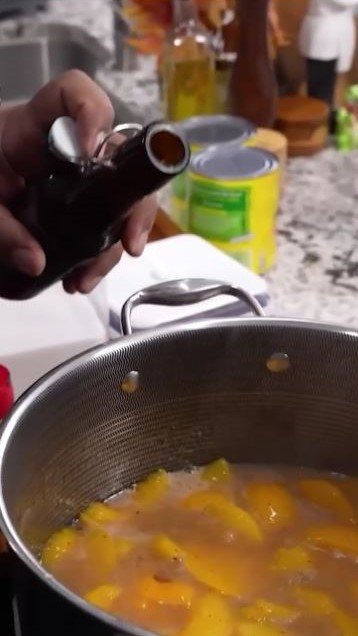 Easy peach cobbler magic!