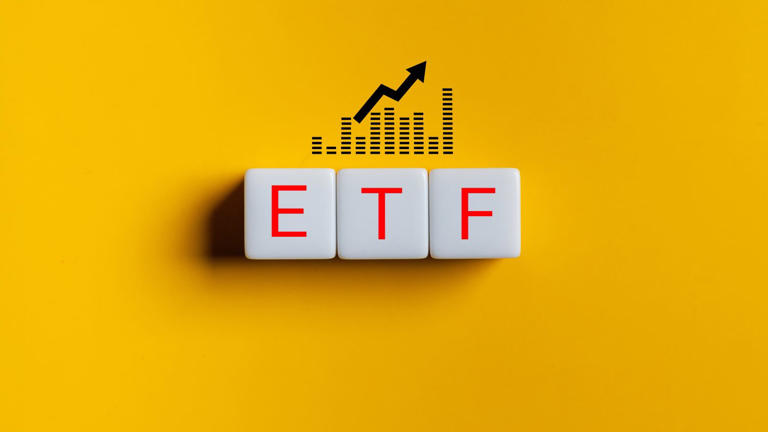 5 monthly dividend ETFs that pay investors like clockwork