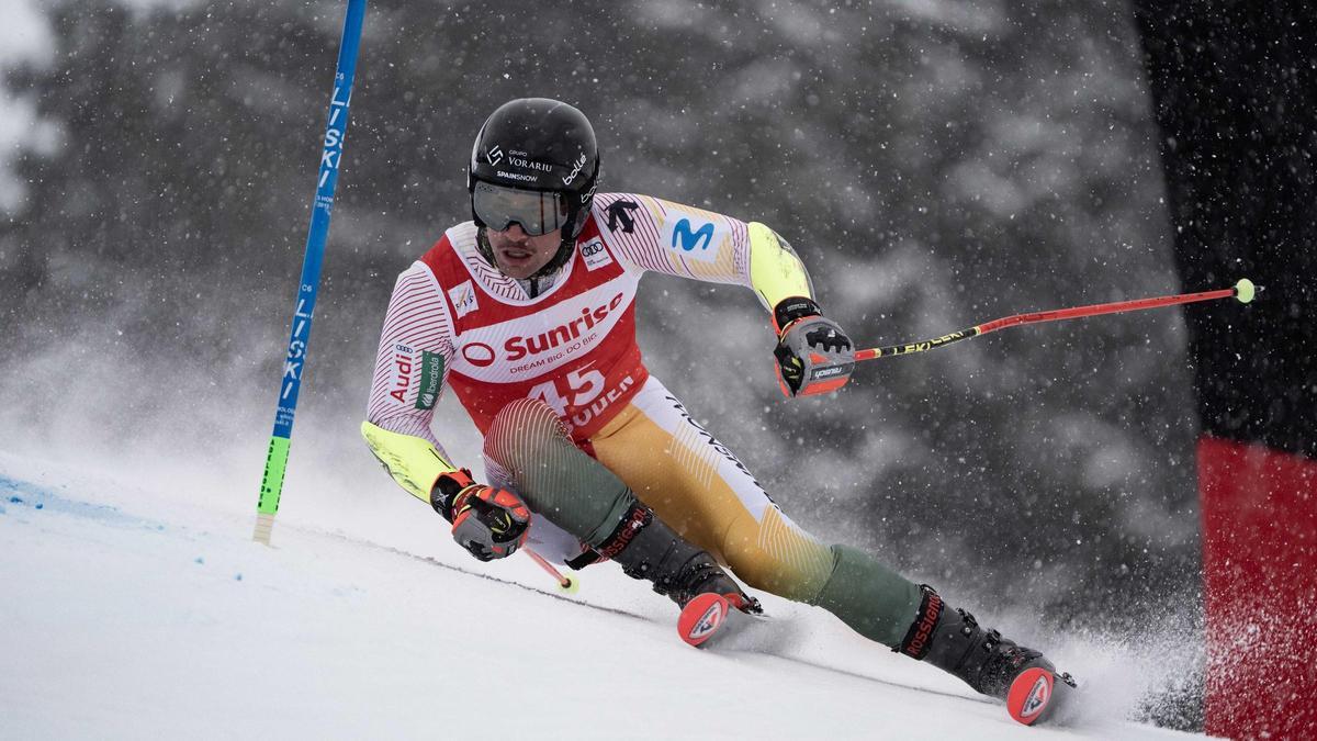 Albert Ortega se agiganta en Adelboden