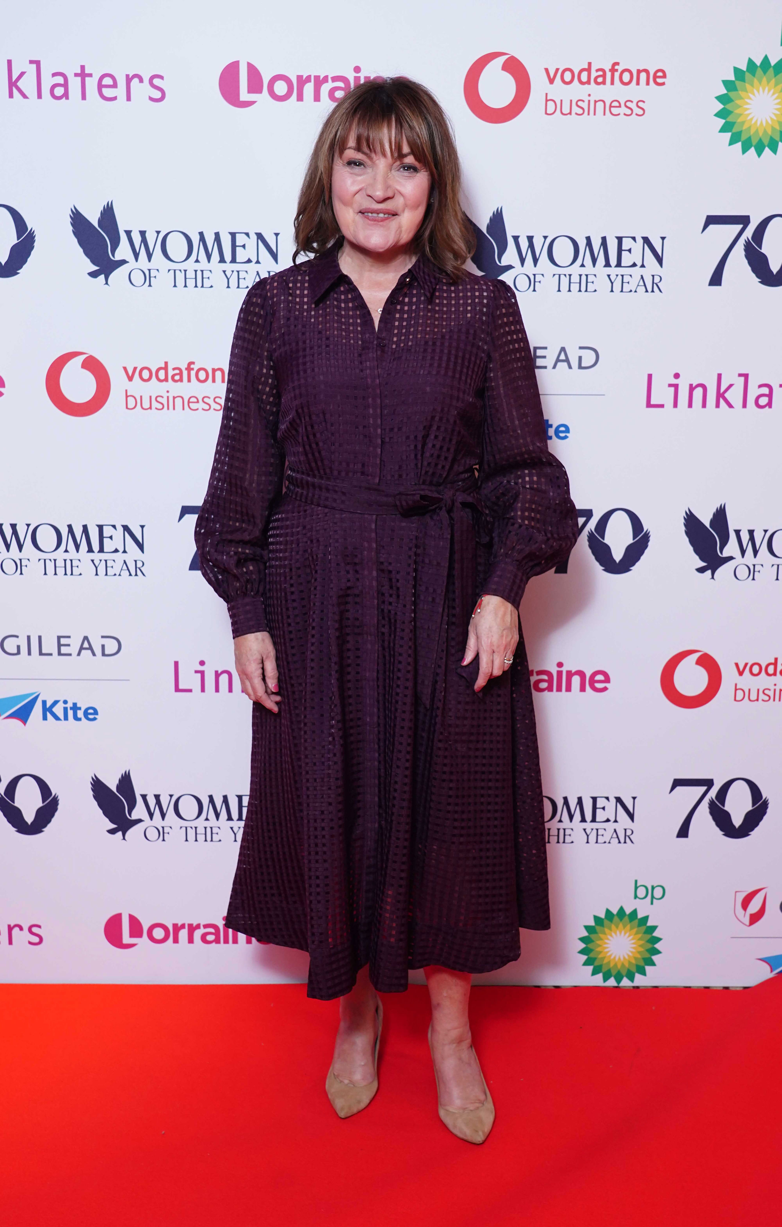 Lorraine Kelly reveals she is in mourning after death of her father