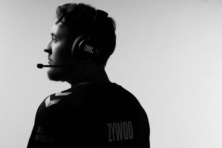 E-sport : "Zywoo" sacré meilleur joueur du monde de Counter-Strike pour ...