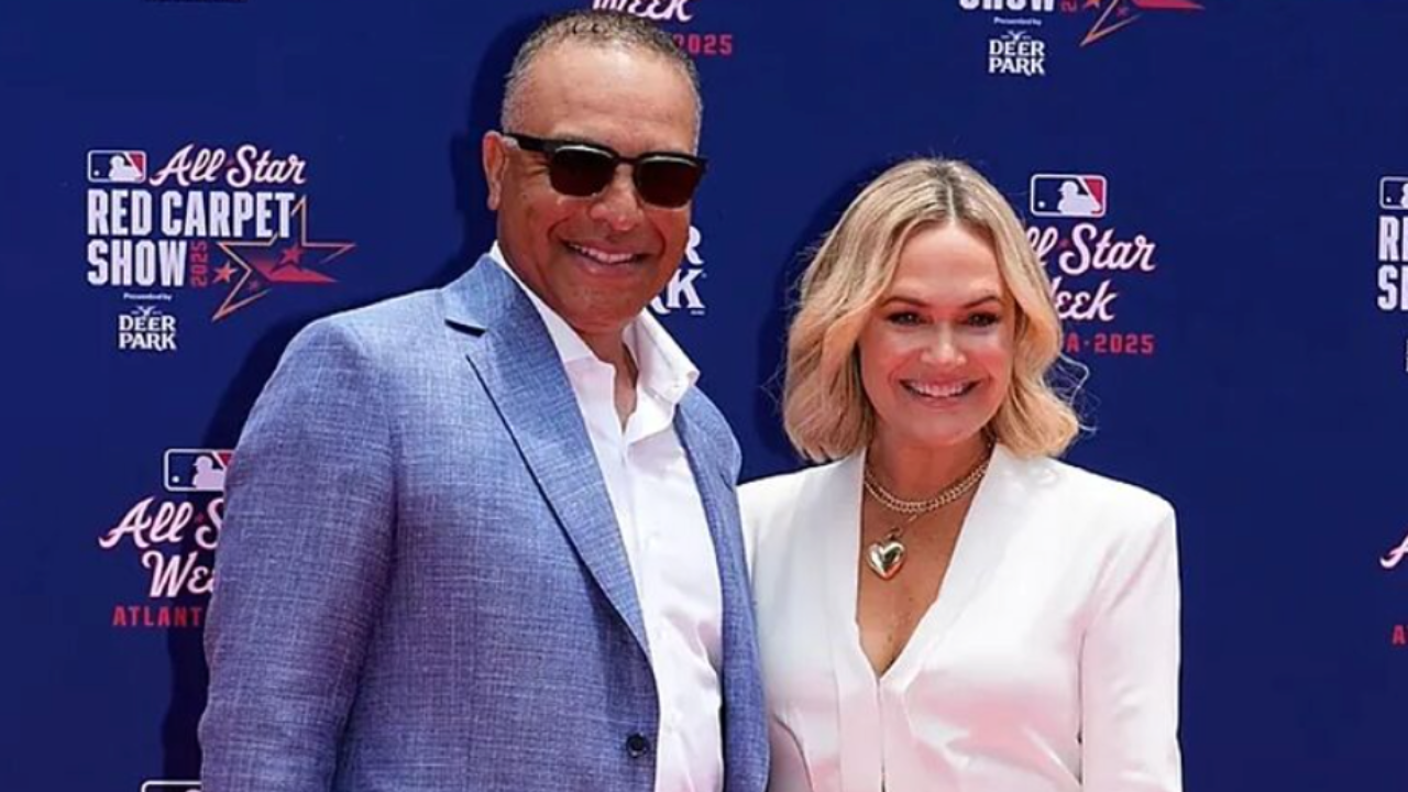 Dave Roberts and Tricia Roberts combined net worth: World Series wins ...