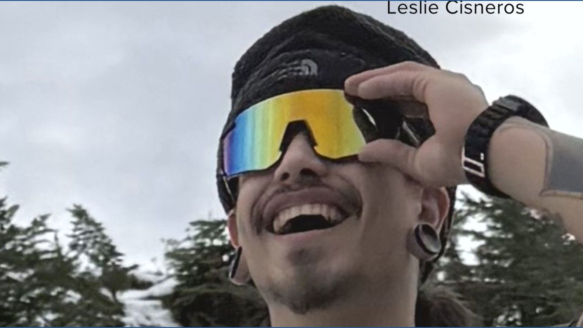 Head-first crash kills 27-year-old snowboarder at Stevens Pass