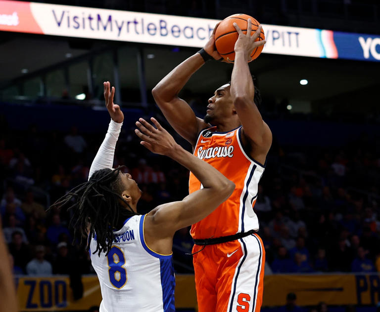 Freeman, Starling combine for 41, Syracuse stifles Pitt from 3 (Donna ...