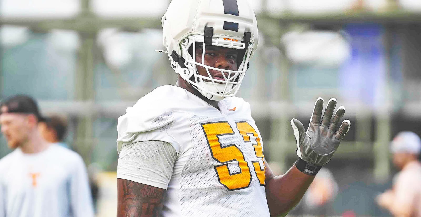 Top transfer portal tackle Lance Heard commits to Kentucky