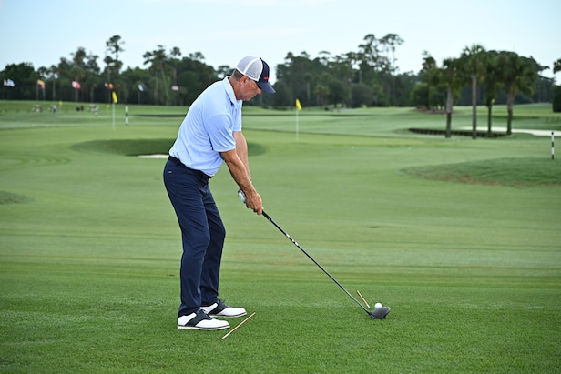 2 steps to hitting a draw off the tee