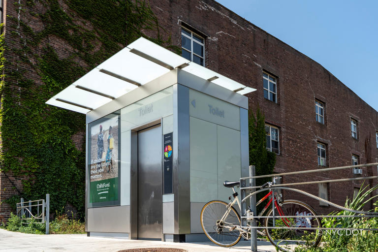 Mayor Mamdani announces plan to expand public bathroom access