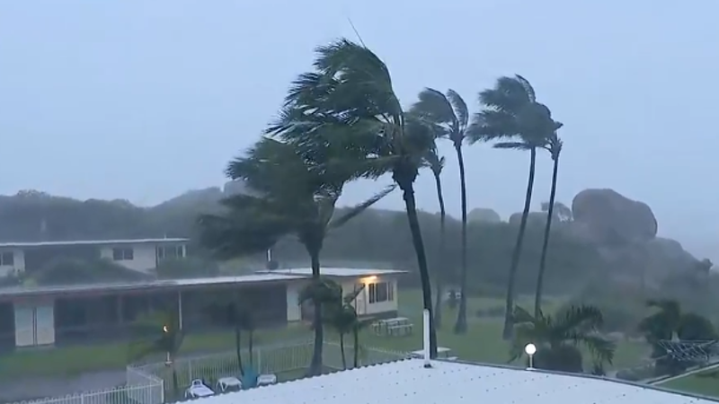 North Queensland cops a battering as ex-tropical cyclone makes landfall