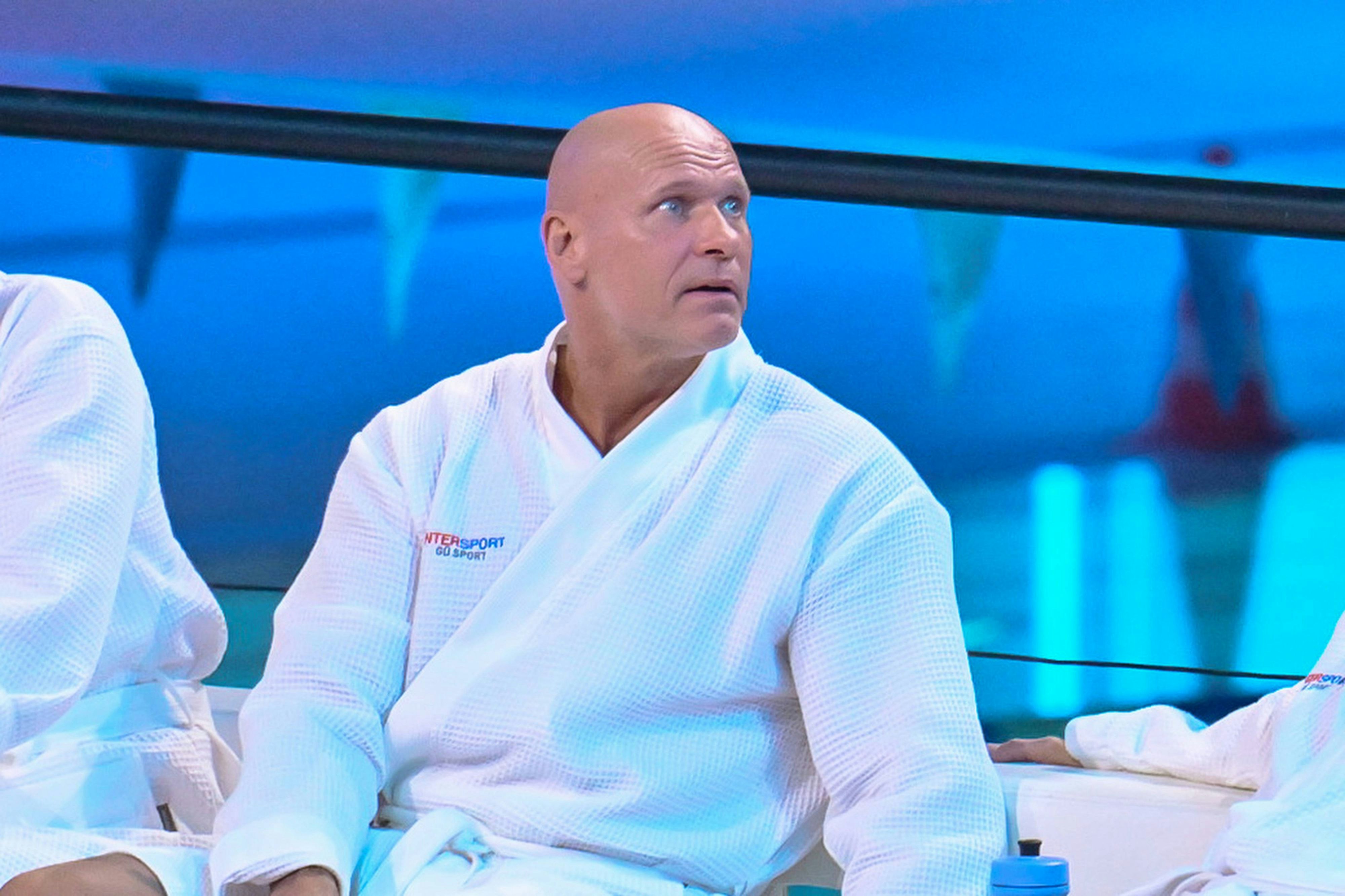 „Konzentration verloren“: Brutale Szene im TV: Legat verletzt sich bei ...