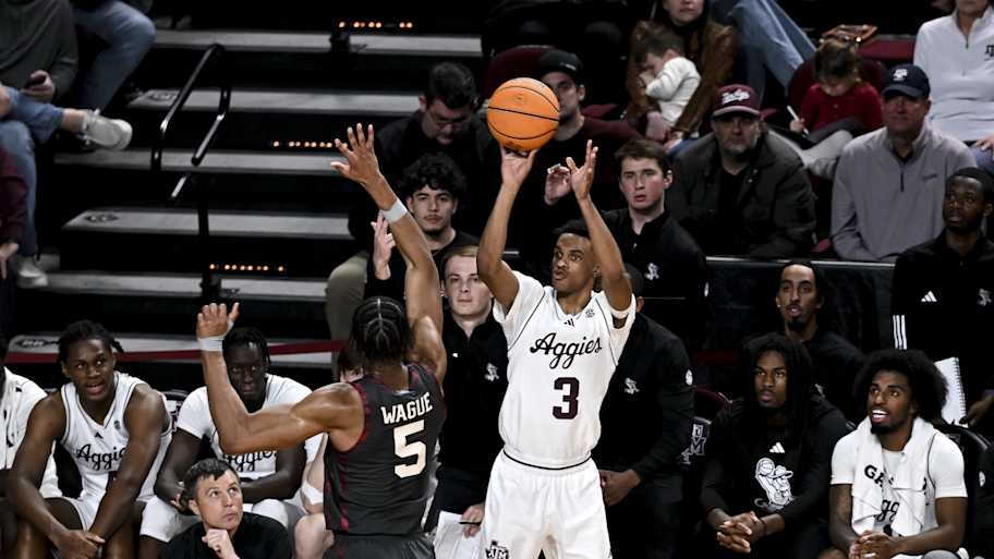 Double-double effort from Texas A&M forward leads Aggies past Oklahoma