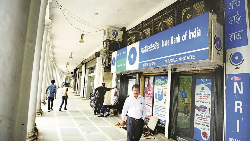 Bank holidays next week, Jan 12-18: From Makar Sankranti, Swami ...