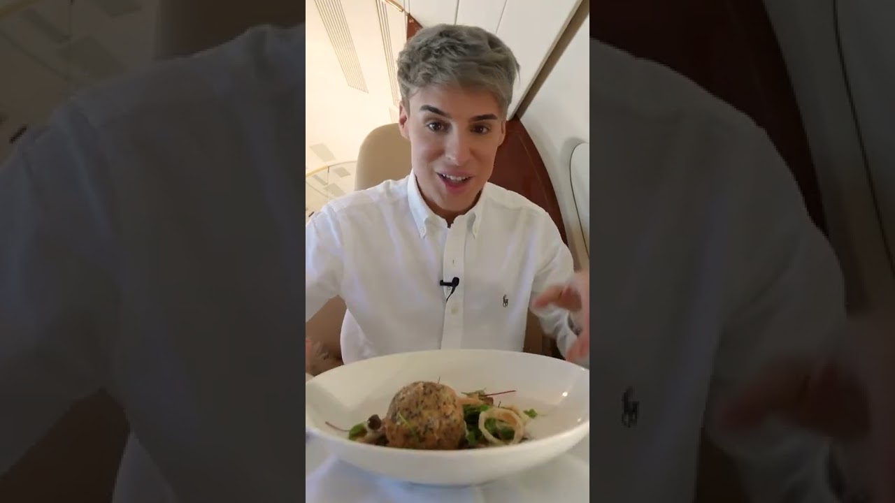 I ate luxury meals on a $50K private jet flight