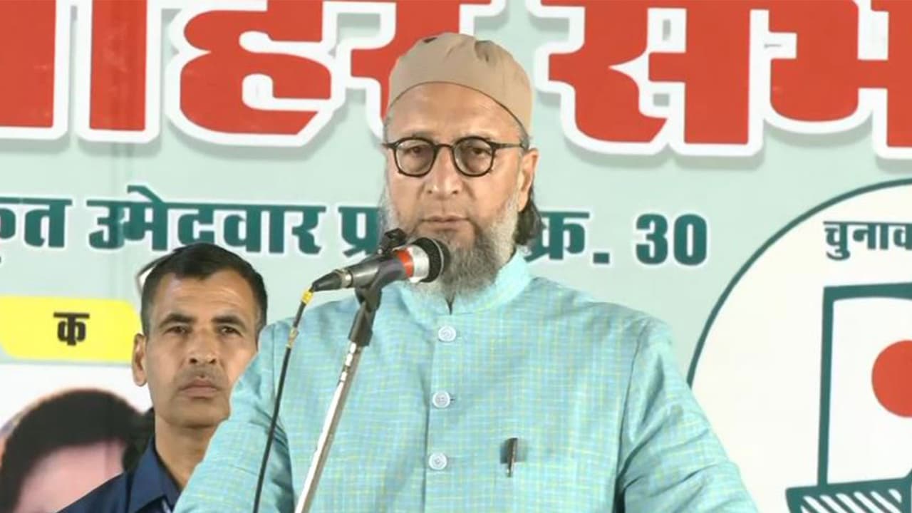 Create political agency or homes will be bulldozed: Owaisi to Muslims