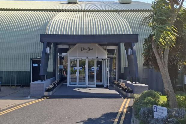 Health club submits plans for new outdoor spa and sauna complex