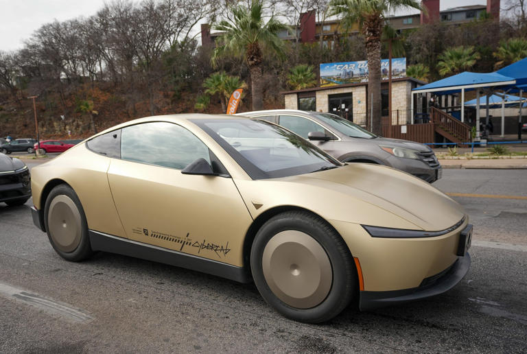 Nvidia, Tesla chase same self-driving goal via different paths