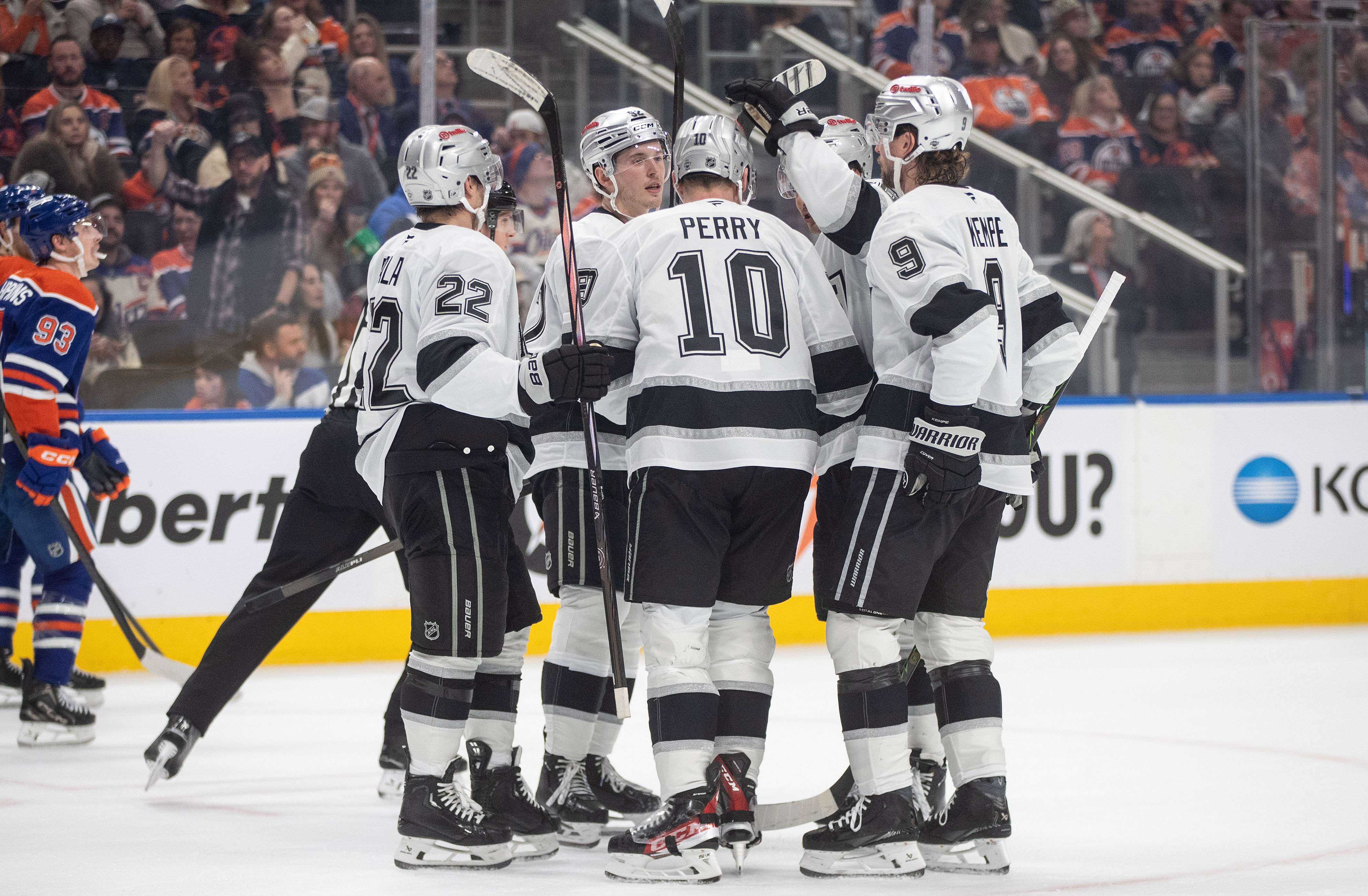 Kempe scores lone shootout goal to lift Kings past Oilers, 4-3