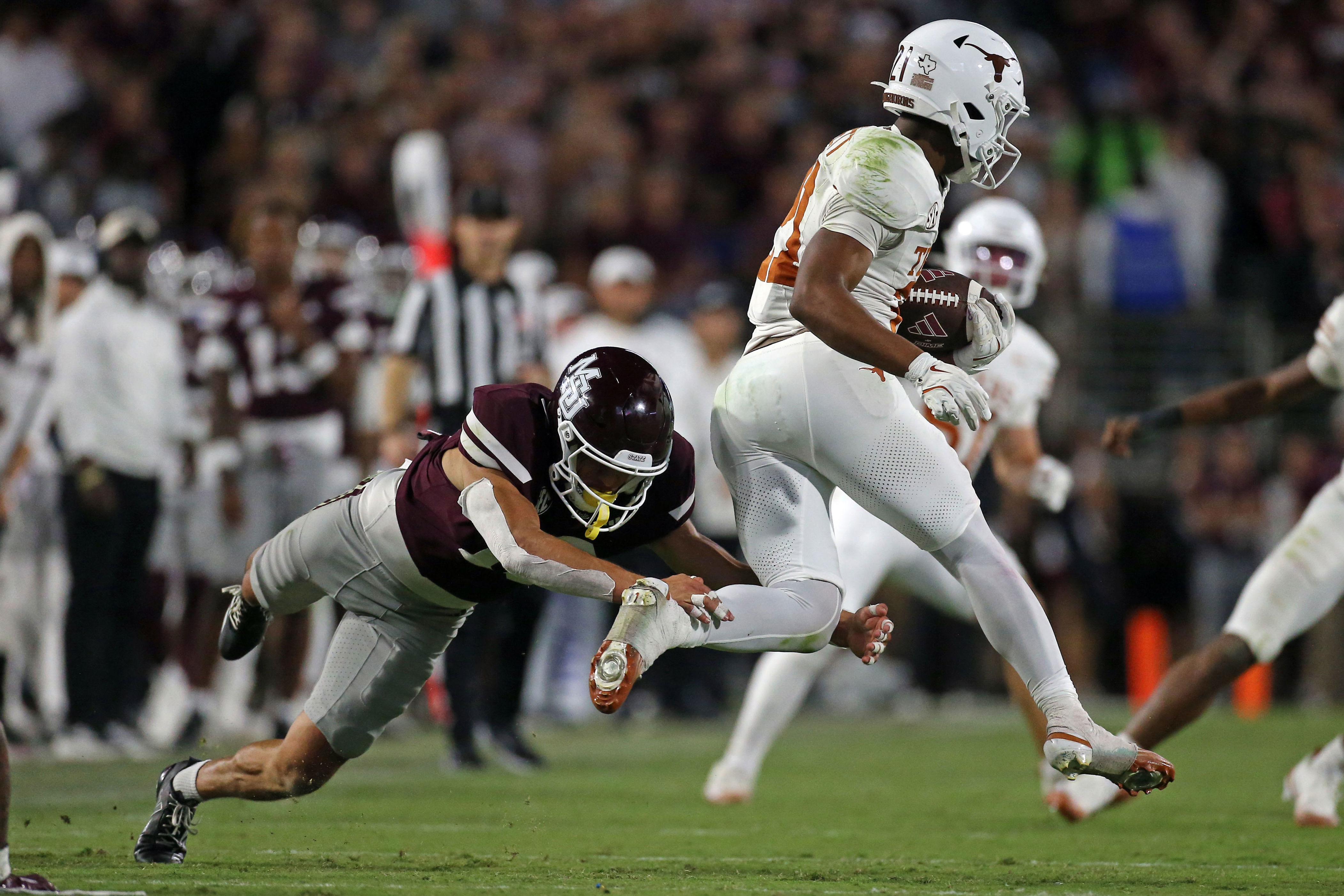 Kentucky adds safety Cyrus Reyes, kicker Adam Zouagui from portal