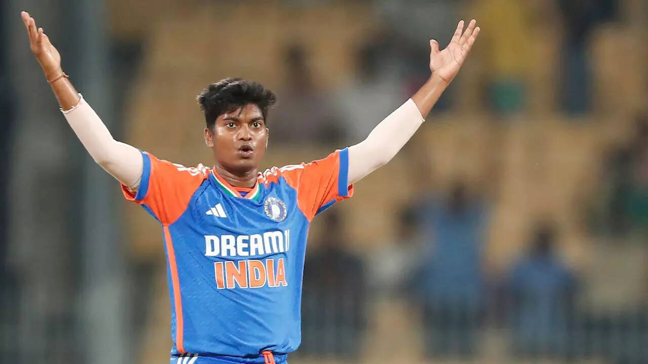 WPL: Hamstring injury rules out RCB's Pooja Vastrakar for two weeks