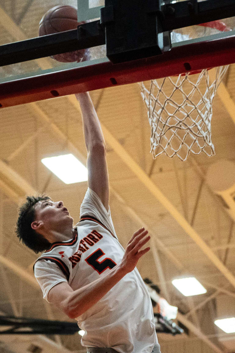 KJ Torbert’s 39 points lead top-ranked East Lansing past No. 2 Rockford