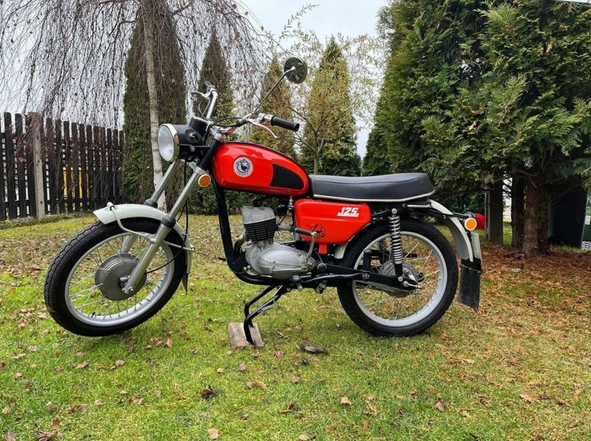 Legendarne motocykle i motorowery z PRL. Osa, Jawa, WSK, Simson. Co to ...