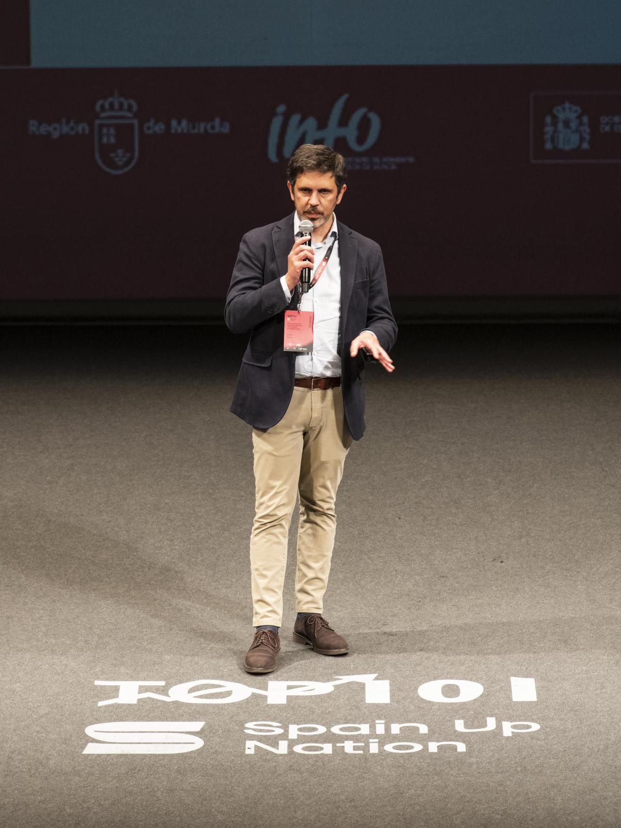 El ojo clínico de la ingeniería civil: drones y algoritmos para ...