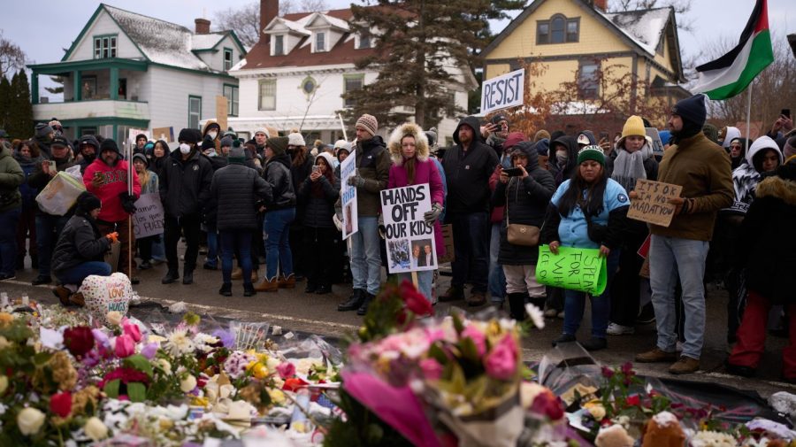 8 in 10 say they’ve seen fatal ICE shooting video: Survey