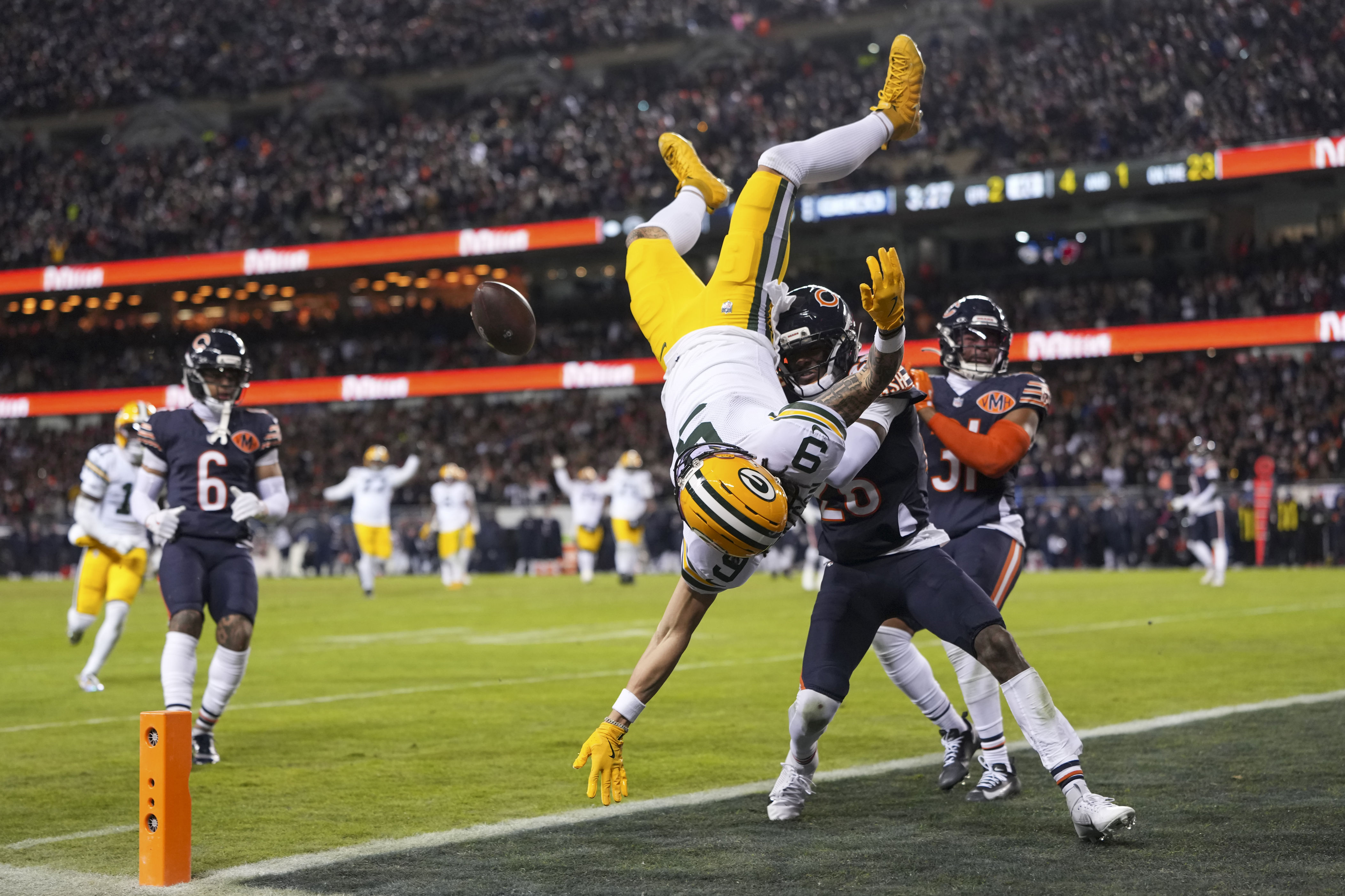 Packers eliminated from 2026 NFL playoffs with wild card loss to Bears