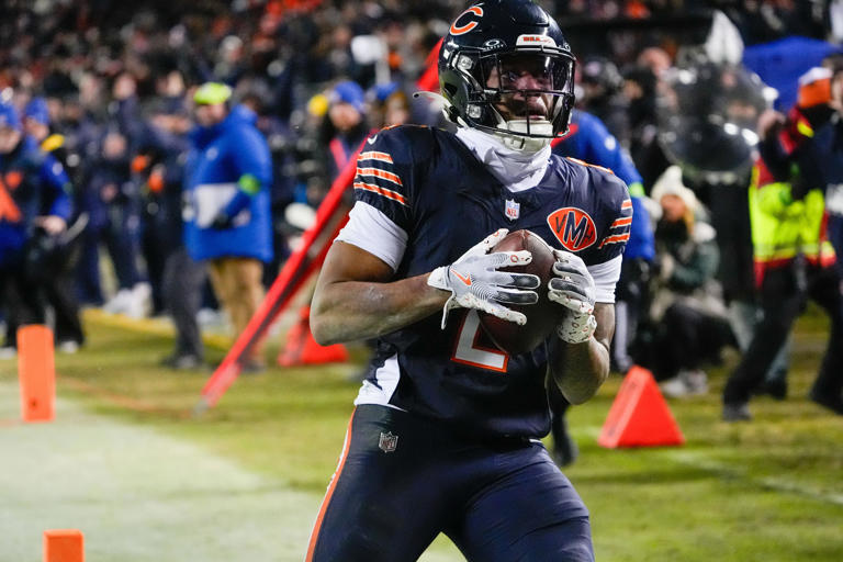 5 plays that stood out from Bears' wild-card comeback win vs. Packers