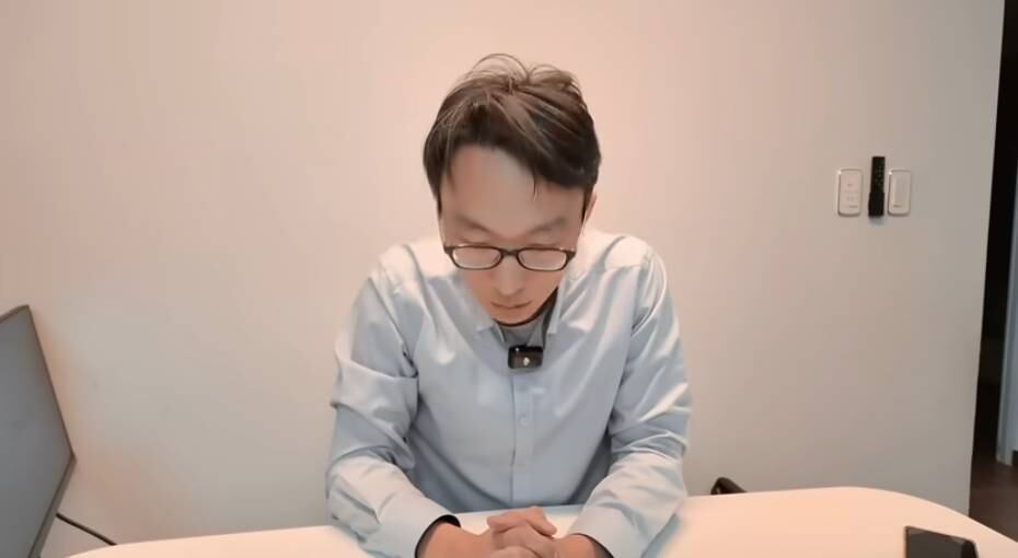 Jung Hee-won apologizes for inappropriate behavior in controversy