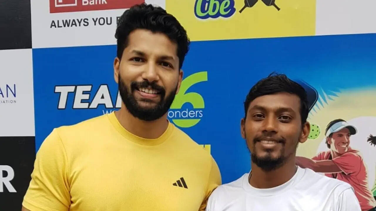 Team16 power play 2026: Tej Charanraj-Loki Jack vs Suraj Krishnan ...