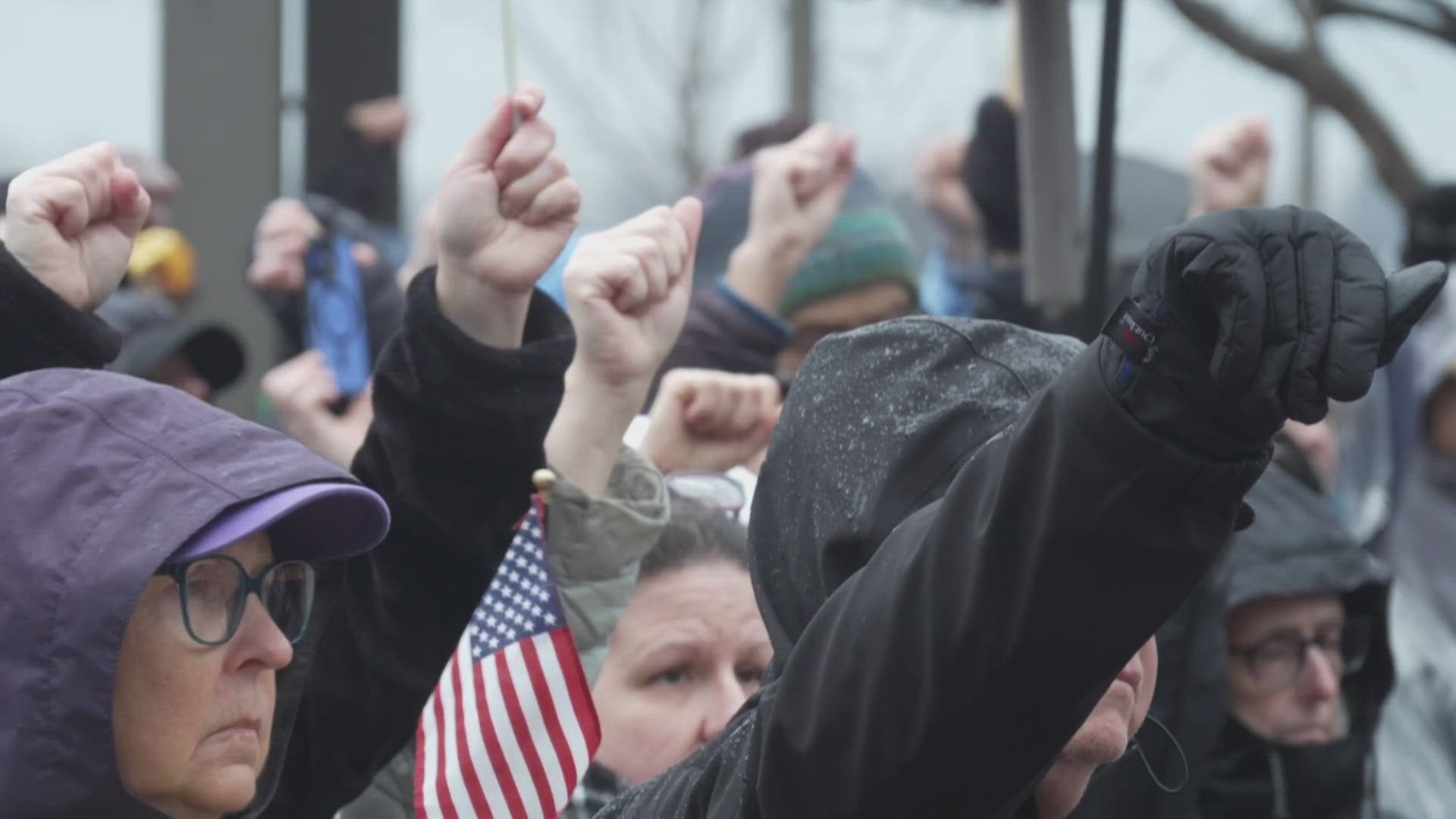 Louisville among cities holding anti-ICE protest following Renee Good ...