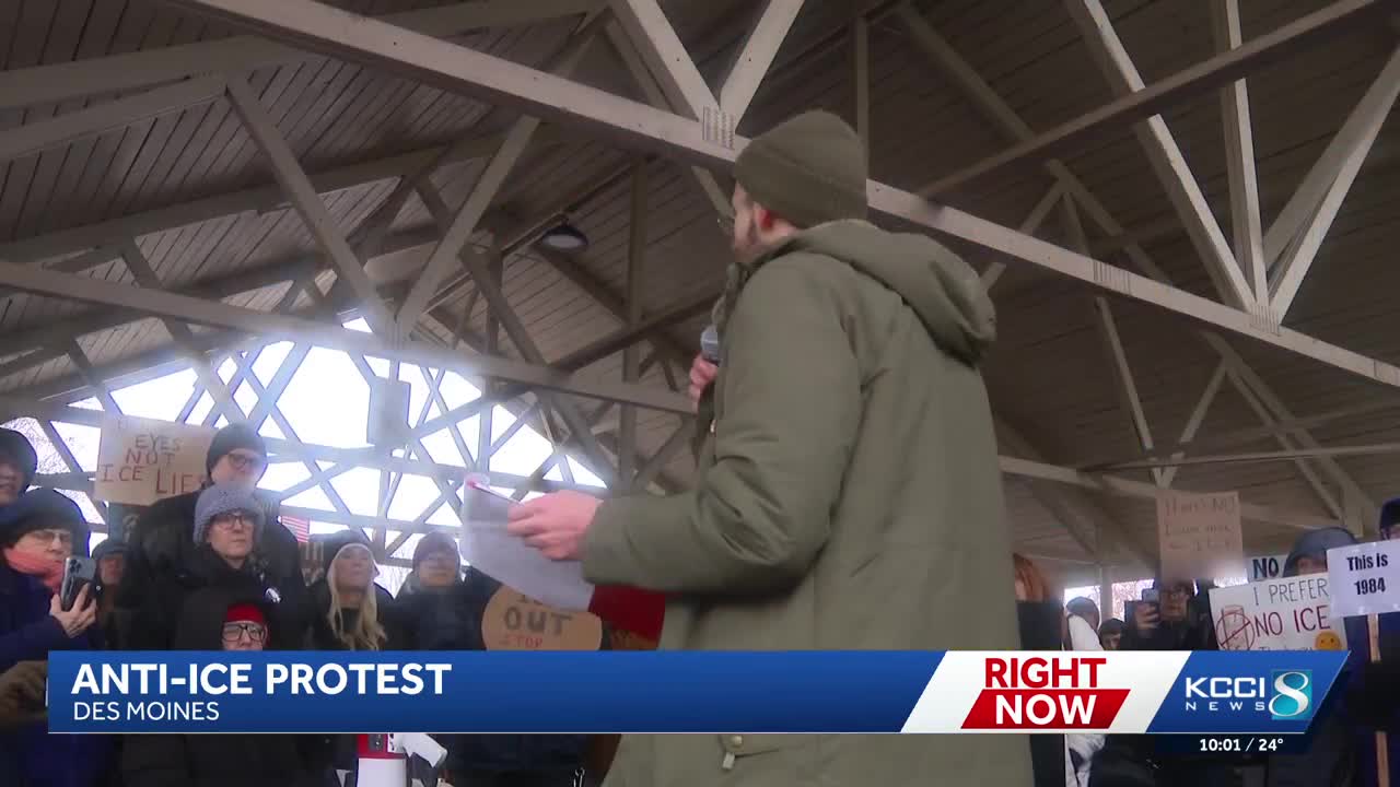 Protestors in Des Moines speak out against ICE following Minneapolis ...