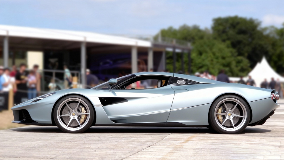 Huayra Codalunga a R: dvě tváře výkonu Pagani v akci