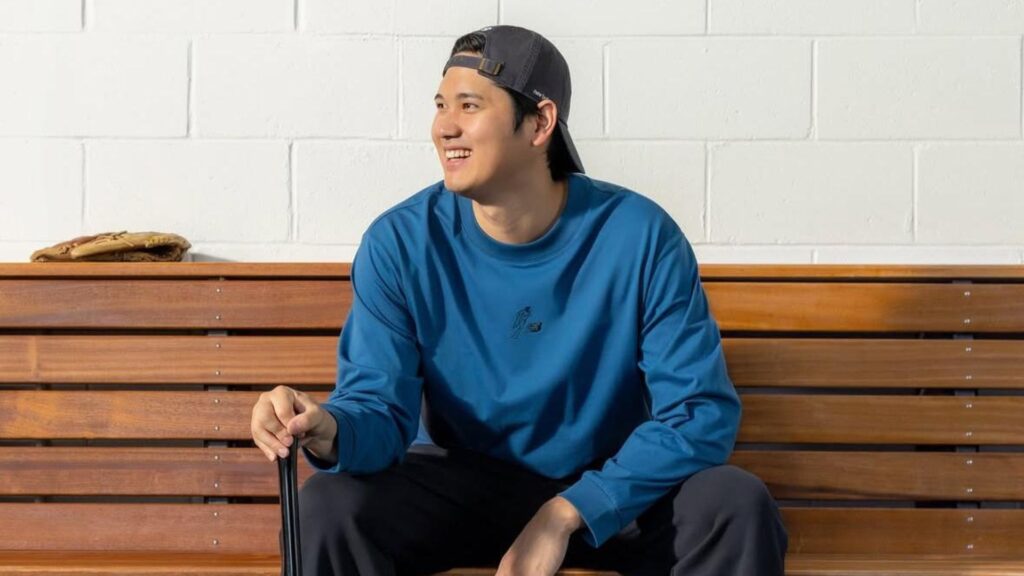 Shohei Ohtani brings decoy to Dodger Stadium for heartwarming offseason ...