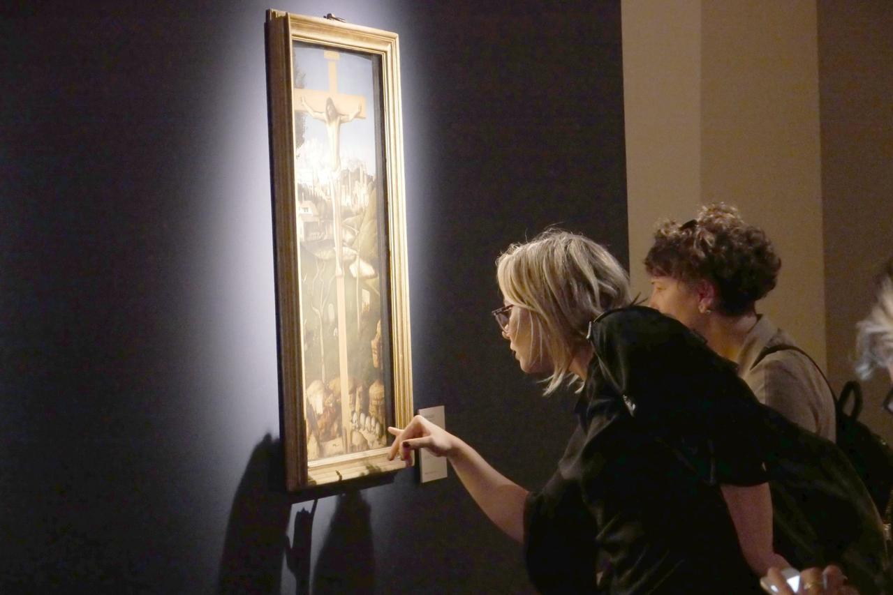 Palazzo degli Alberti. La bellezza che resiste