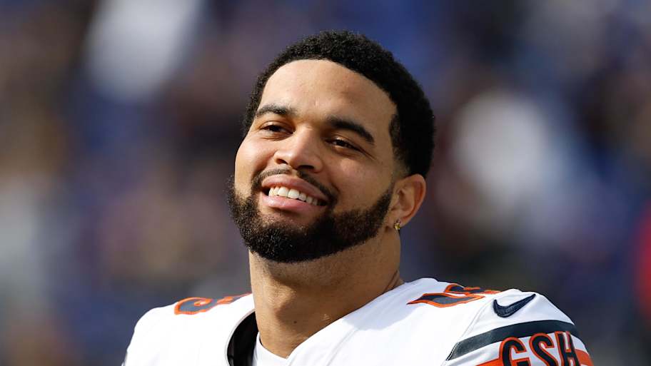 Caleb Williams’ rumored gf Ashaley touts her 'man' at Bears big win ...