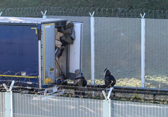 People smuggling kingpin charged wealthy African migrants £1.5k each to ...