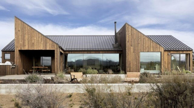 Ultra-modern Oregon home proves new building material could ...