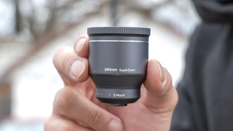 I added a 10x optical zoom to my iPhone with this attachable lens — but ...