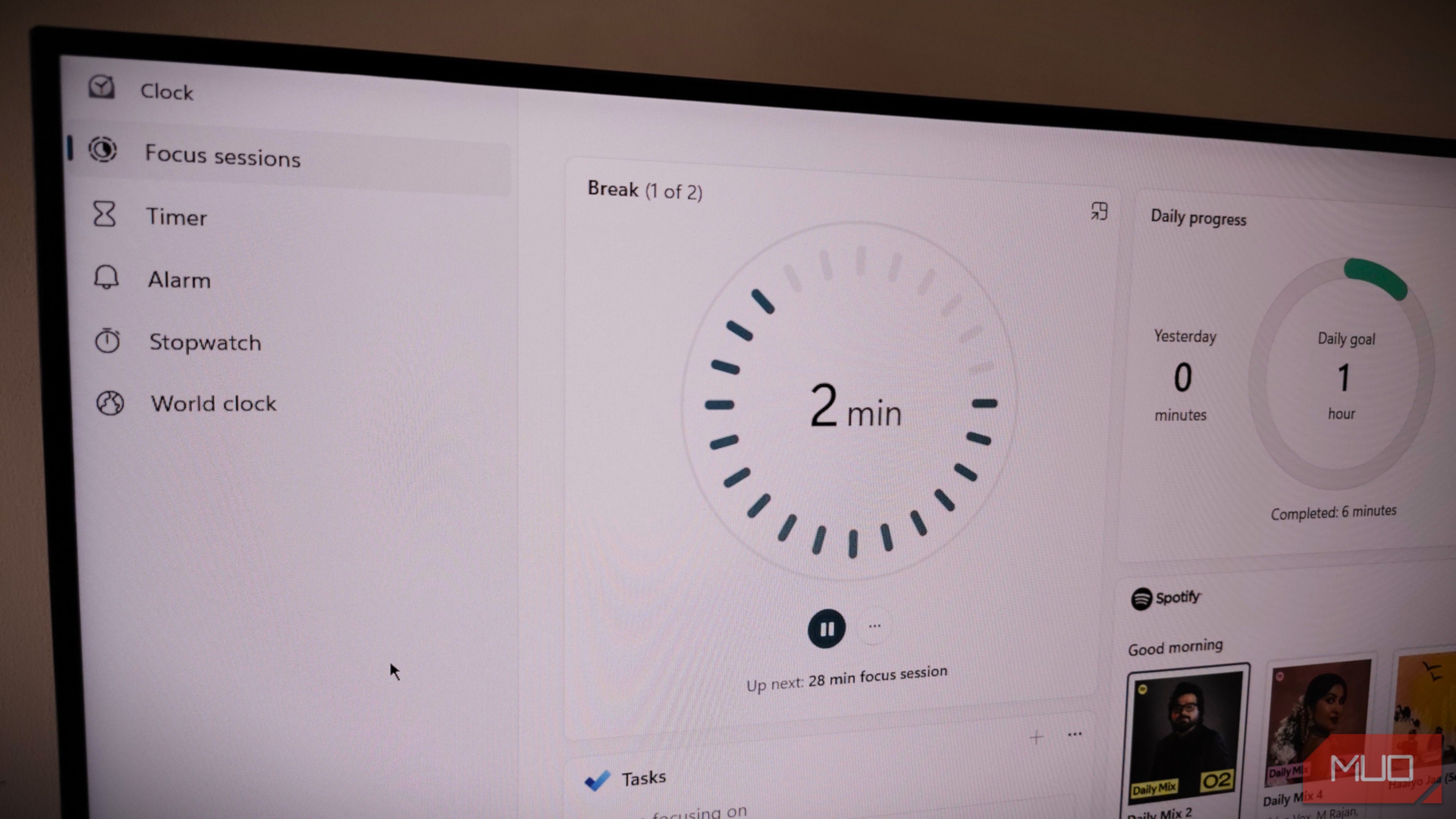 I actually use the Windows Clock app for productivity (and you should too)