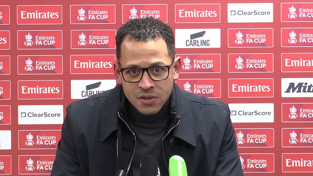 Liam Rosenior reacts to first win as Chelsea boss