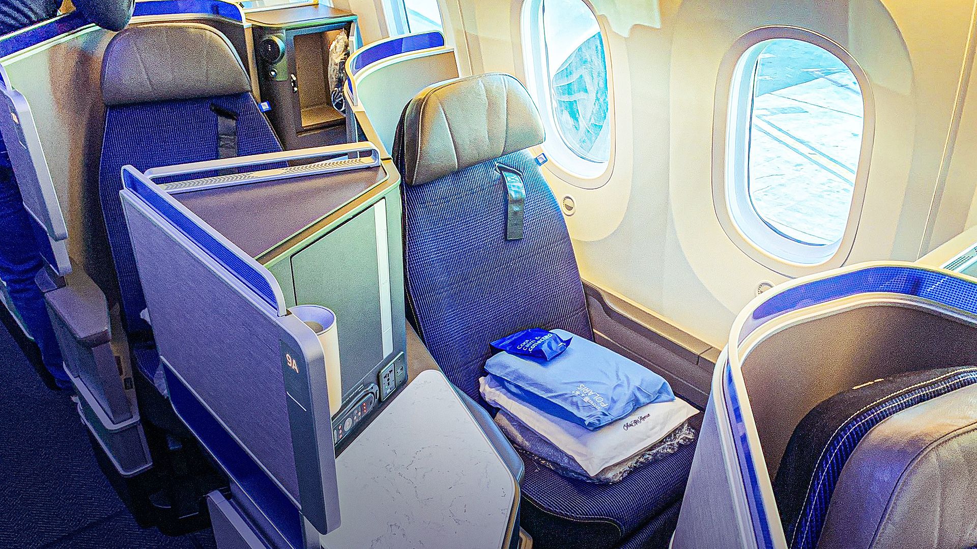 Delta One & United Polaris: What are the differences?
