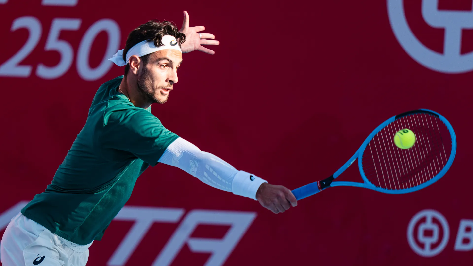 Lorenzo Musetti lotta ma perde in finale ad Hong Kong