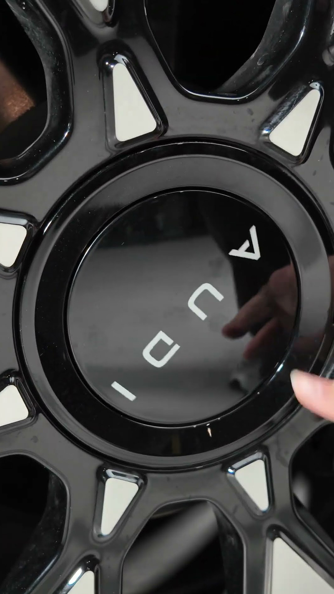 Vervangt dit nieuwe logo Audi’s vier ringen?